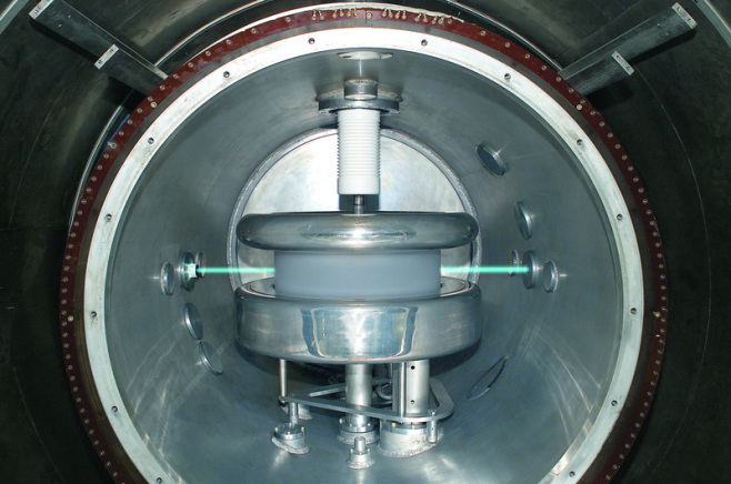 Ultra-cold neutrons aid the search for dark matter / Neutronsources