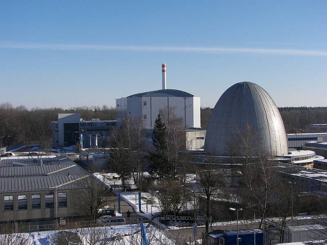 Anniversary of most powerful neutron source worldwide / Neutronsources